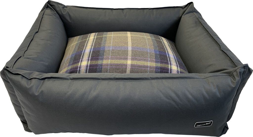 Hem and Boo: Luxury Rectangle Waterproof Bed | Pet Barn